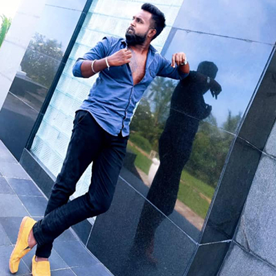 Naveen Munasinghe Mp3 Songs | Naveen Munasinghe Songs Mp3 Download ~ SongHub.lk